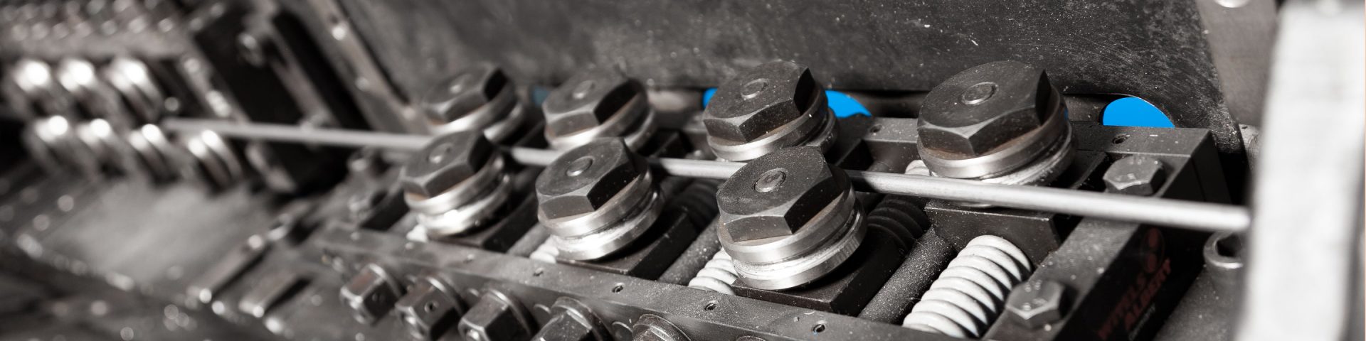 Wire bending technology up to 13 mm in diameter | › Kreutz & Mock