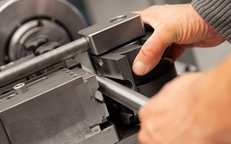 Rohrbiegetechnik ⚙️ Rohrbiegeteile › Kreutz & Mock